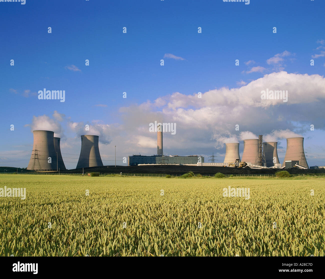 Coal fired power station Stock Photo - Alamy