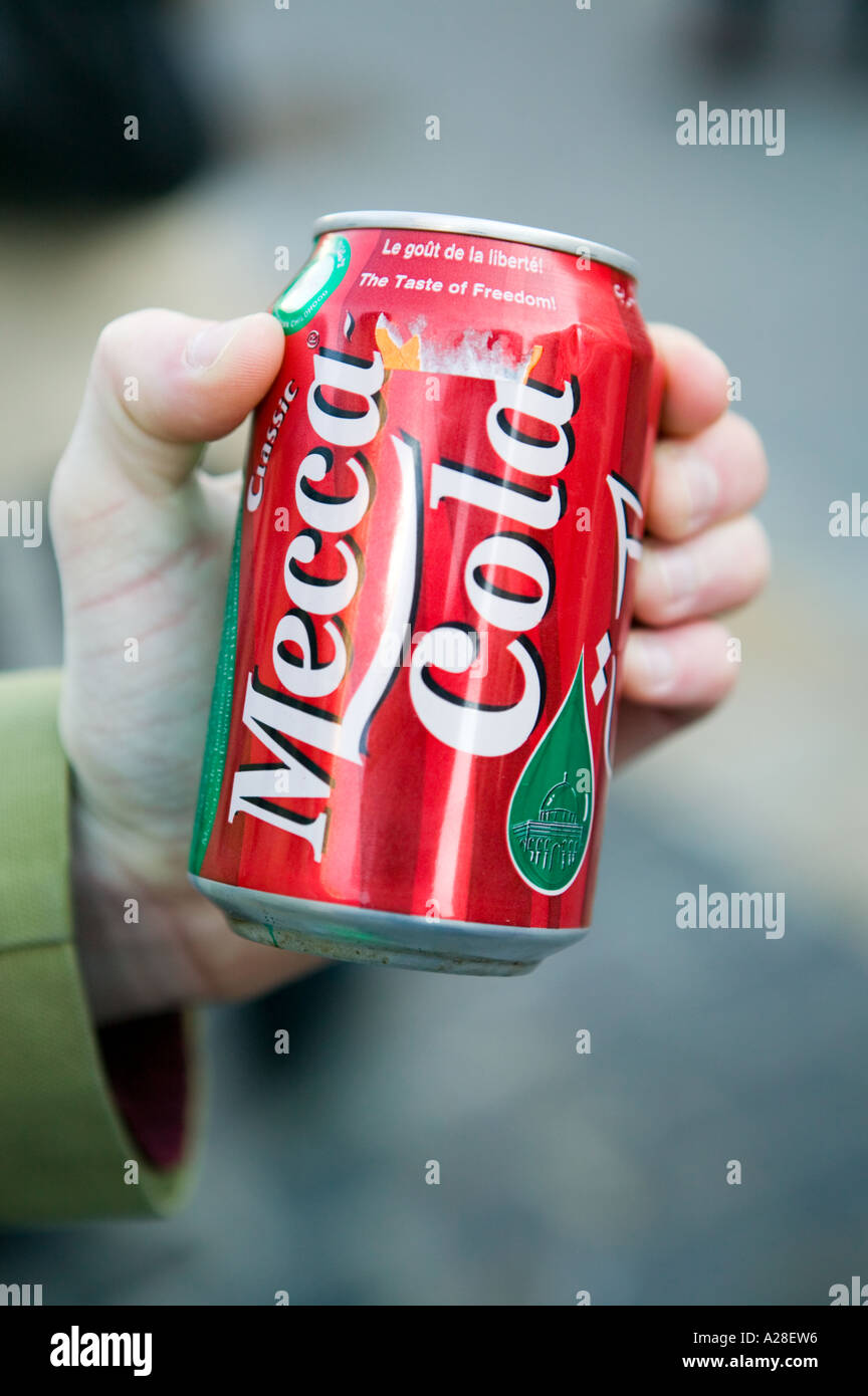 Mecca cola hi-res stock photography and images - Alamy