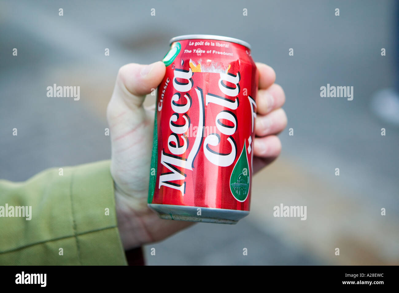 Mecca Cola High Resolution Stock Photography and Images - Alamy