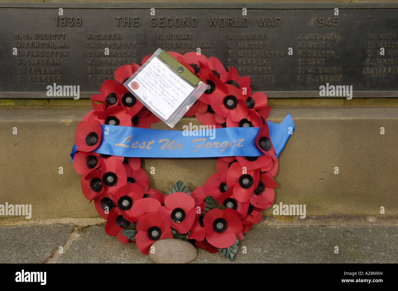Wreath on Remembrance Day Stock Photo - Alamy
