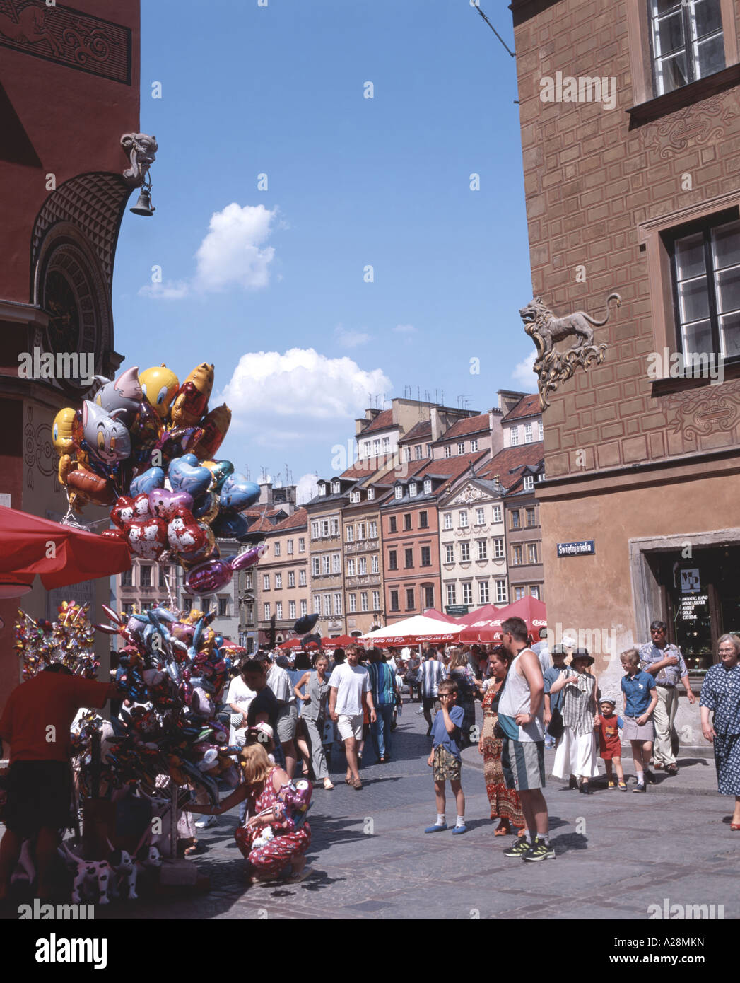 Market Square, Old Town, Warsaw (Warszawa), Masovia Province, Poland ...