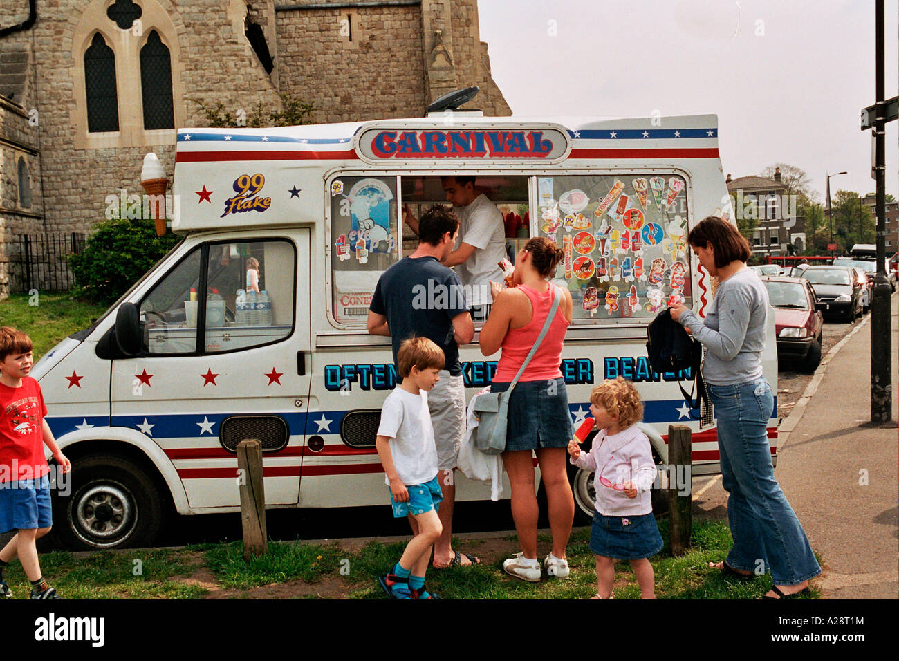 Ice Cream Van Stock Photo - Alamy