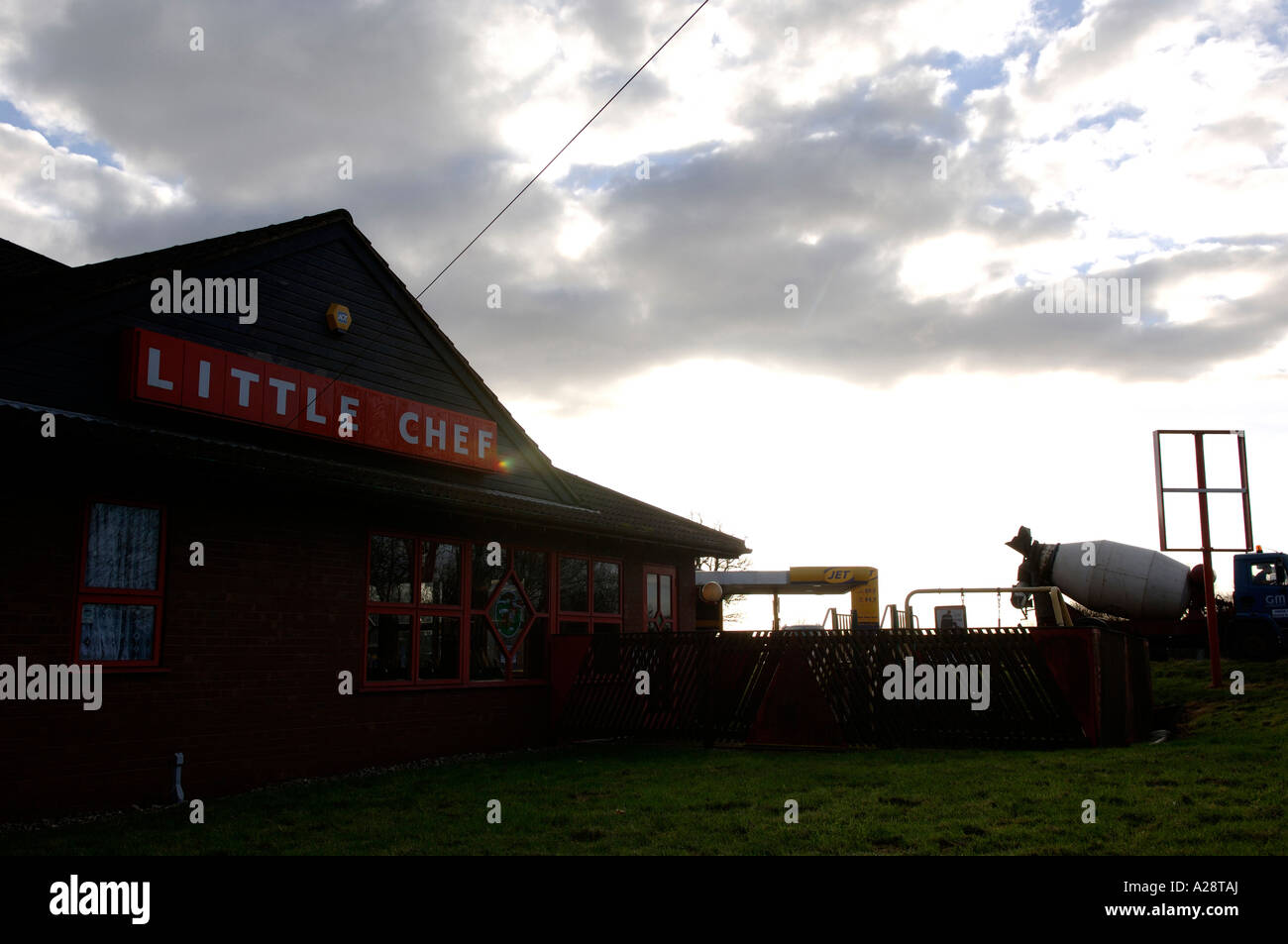 A closed Little Chef in Downham Market Norfolk on the 4th January 2007 ...