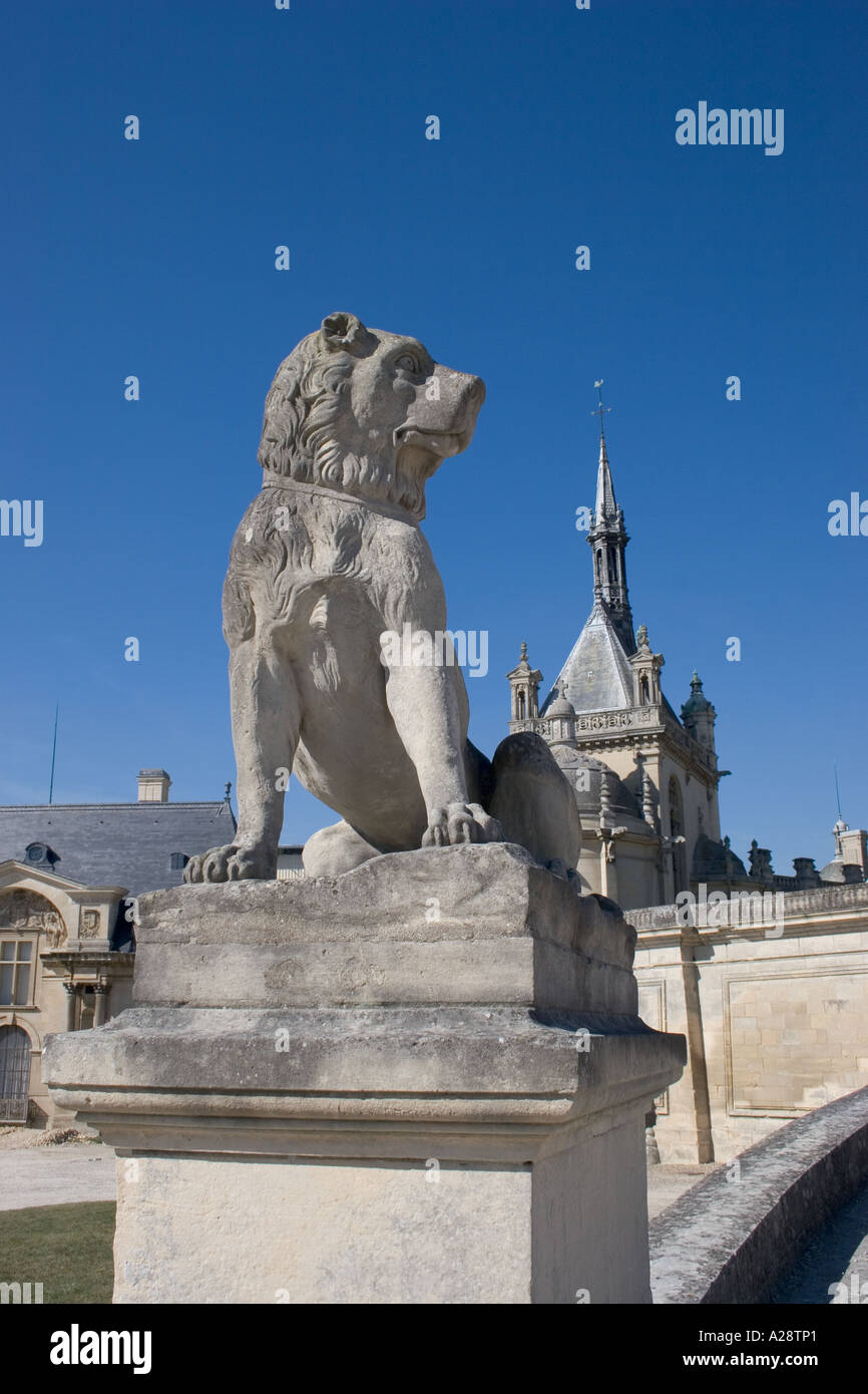 Dog castle hi-res stock photography and images - Alamy