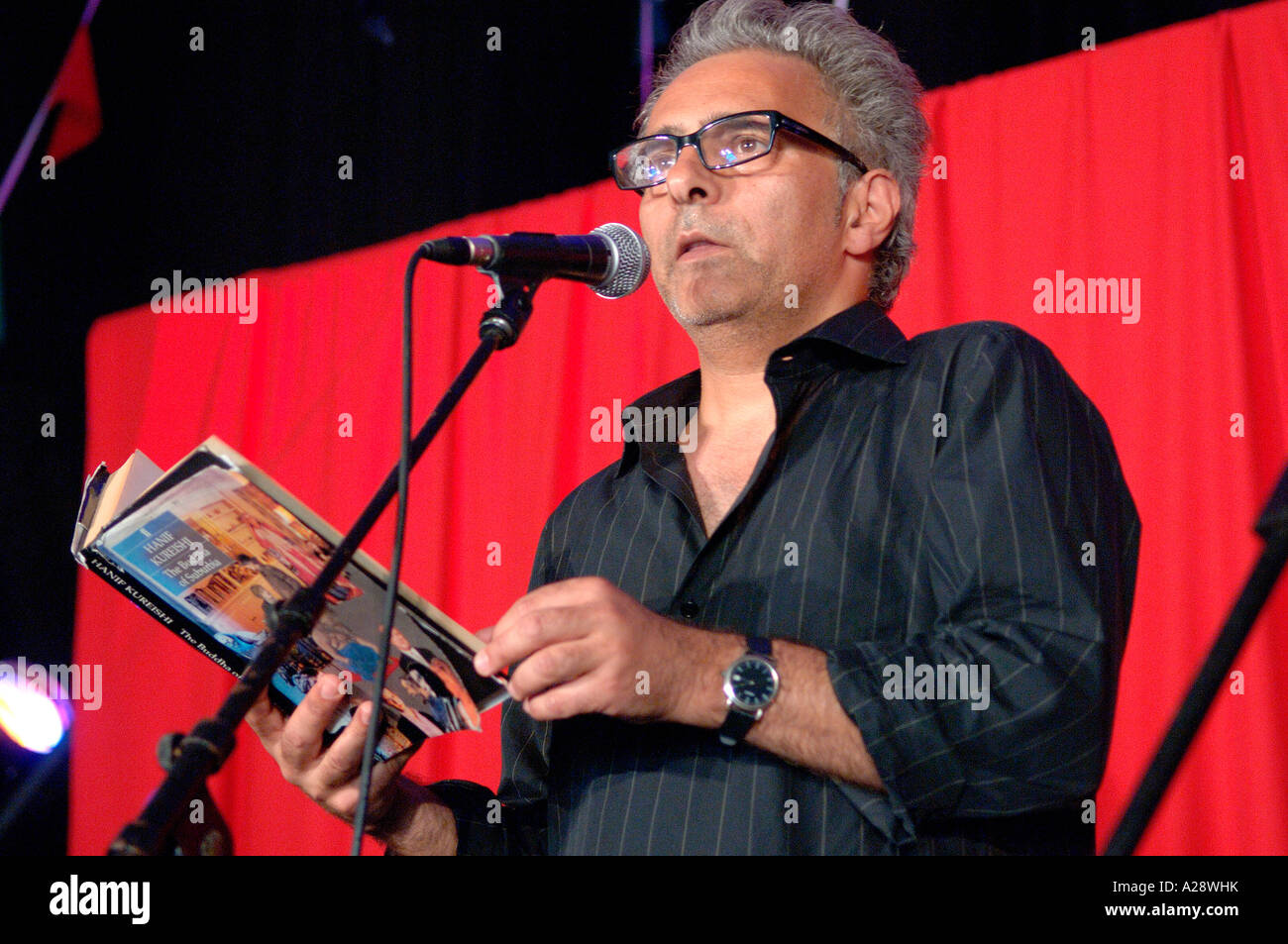 Hanif kureishi hi-res stock photography and images - Alamy
