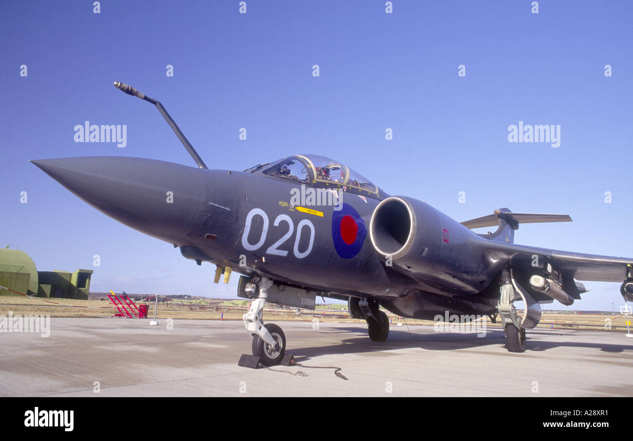 HS Buccaneer S2B in 809 Naval Air Squadron paint scheme livery. GAV ...