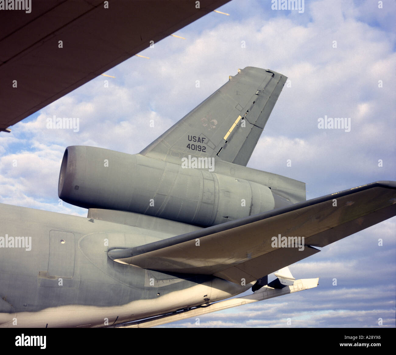 Air delivered ground refueling hi-res stock photography and images - Alamy