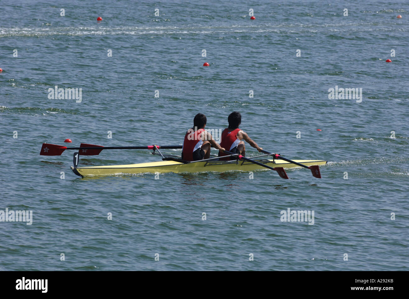 Rowing coordination hi-res stock photography and images - Alamy