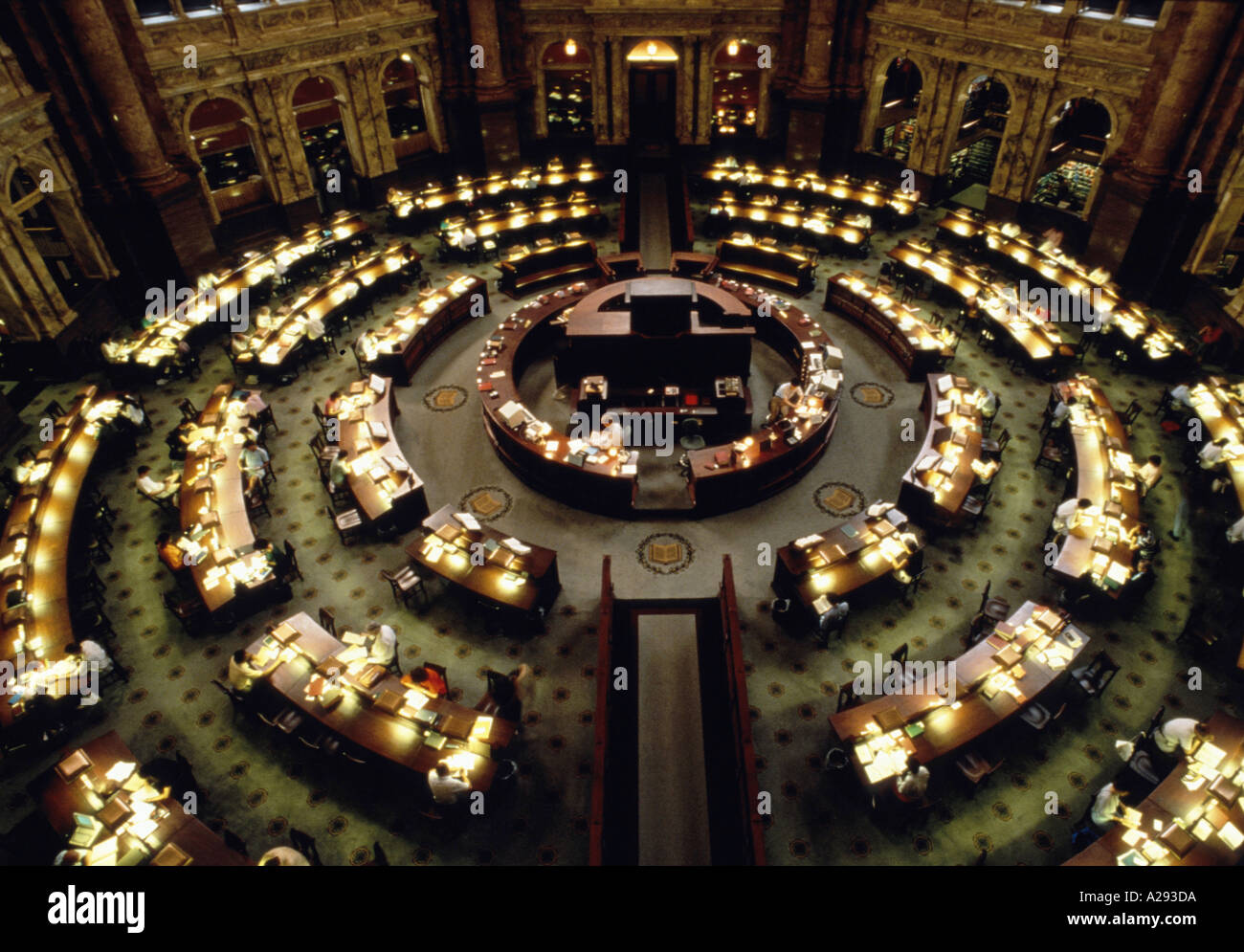Overhead view of the circular United States Library of Congress Reading ...