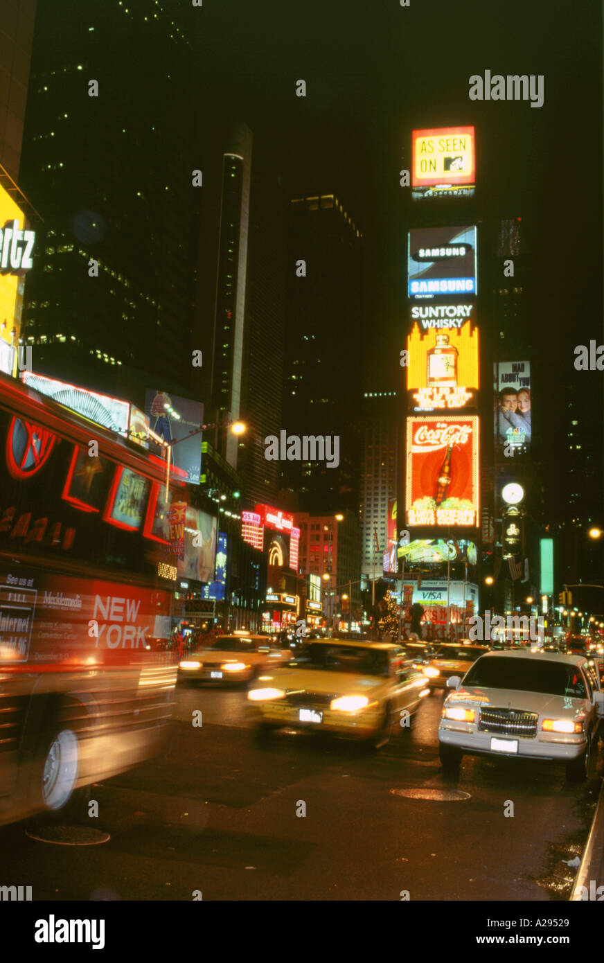 New York city street at night Stock Photo - Alamy