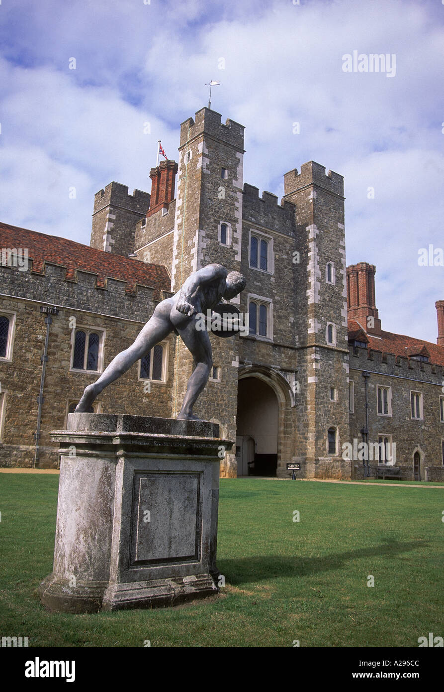 Knole house kent hi-res stock photography and images - Alamy