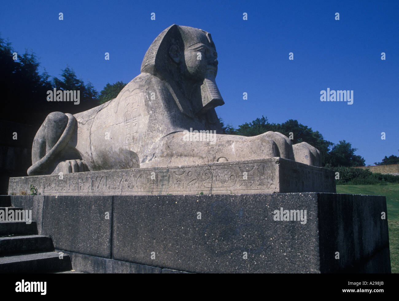 Crystal sphinx hi-res stock photography and images - Alamy