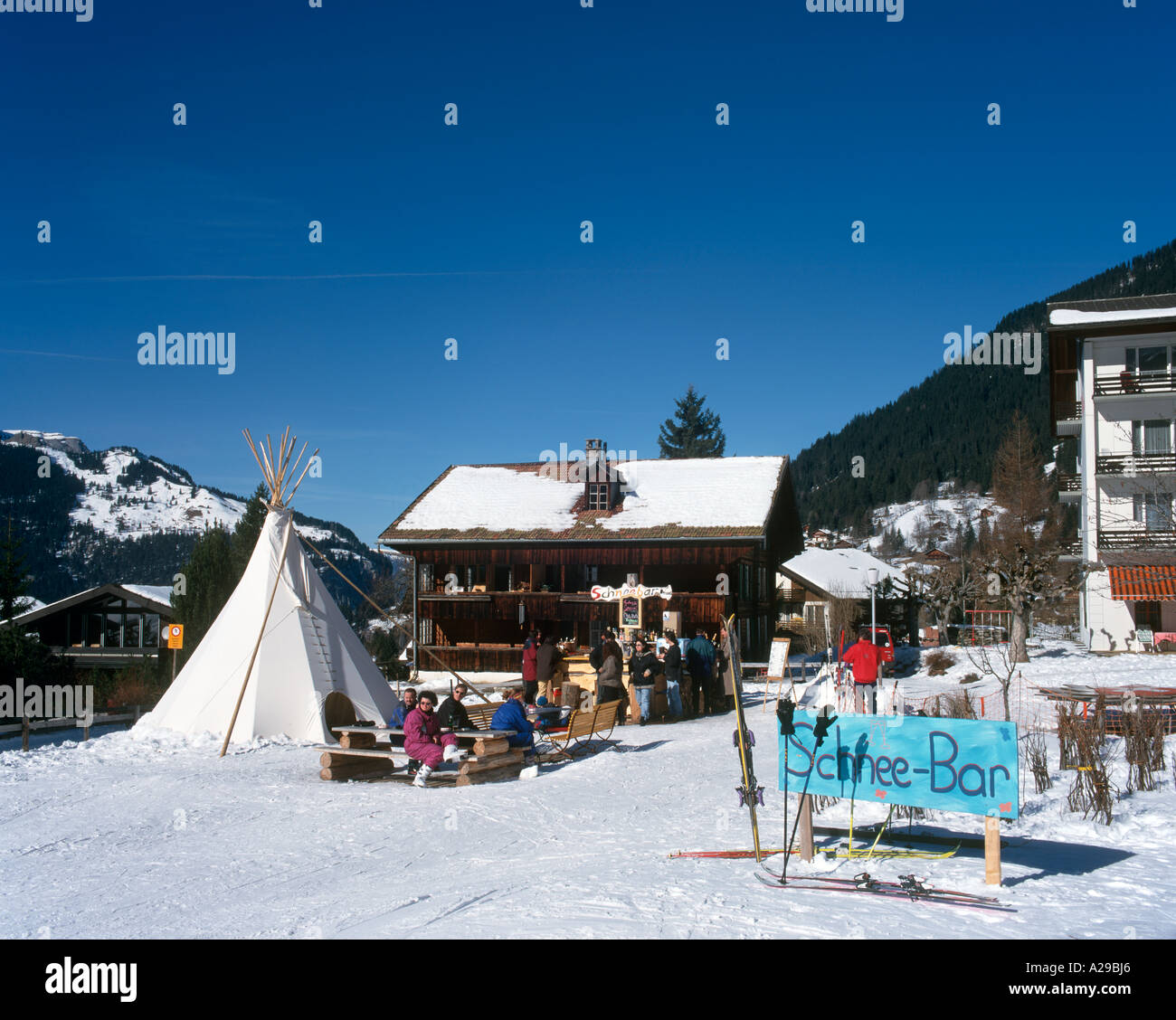 Schnee Bar (Snow Bar), Resort Centre, Wengen, Swiss Alps, Switzerland ...