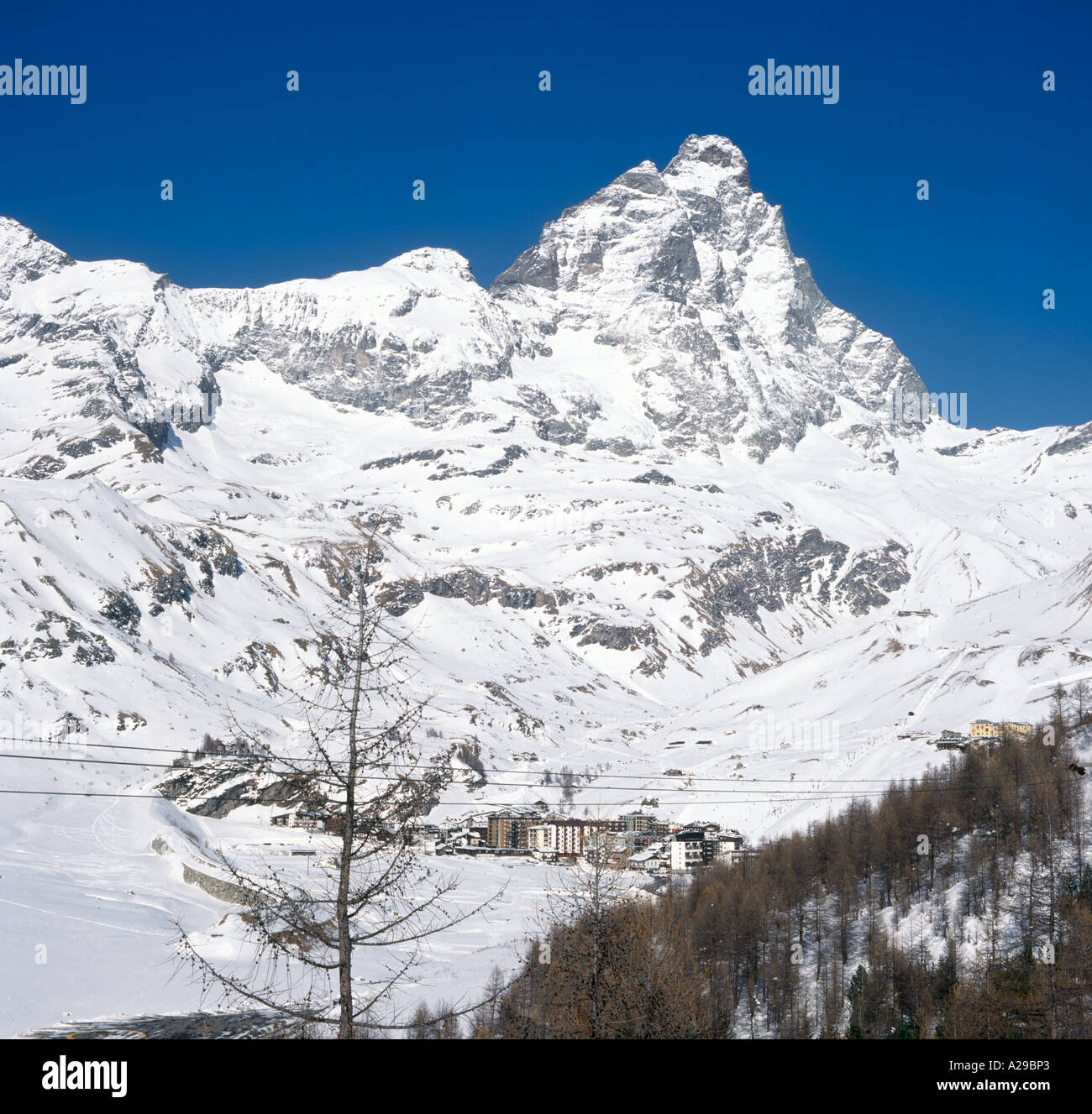 Resort of Cervinia with the Matterhorn behind, Italian Alps, Italy ...