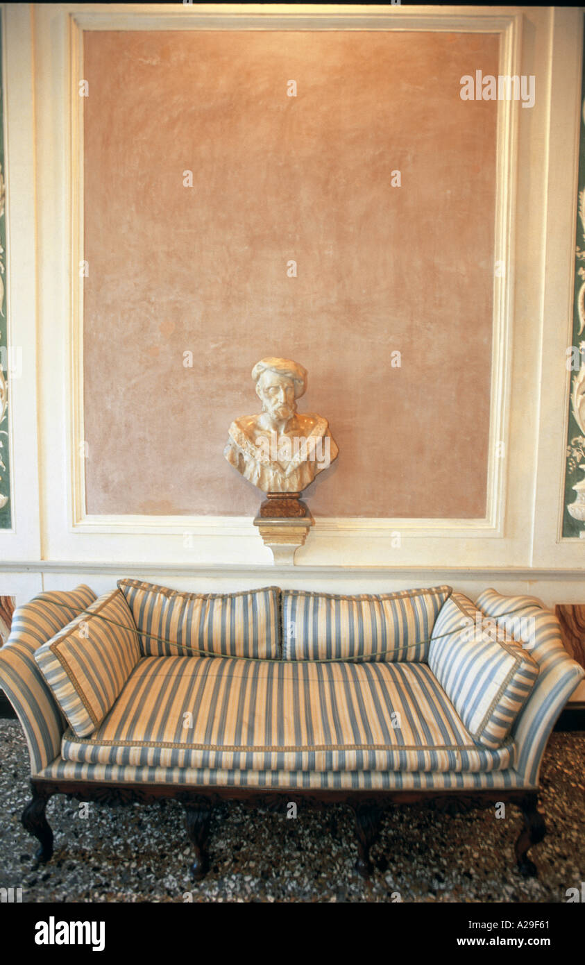 Palazzo ricci hi-res stock photography and images - Alamy