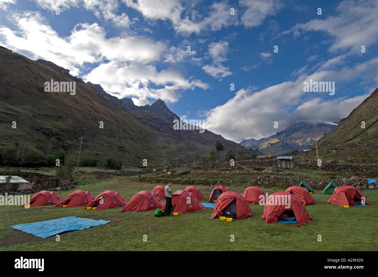 Inca trail camping hi-res stock photography and images - Alamy