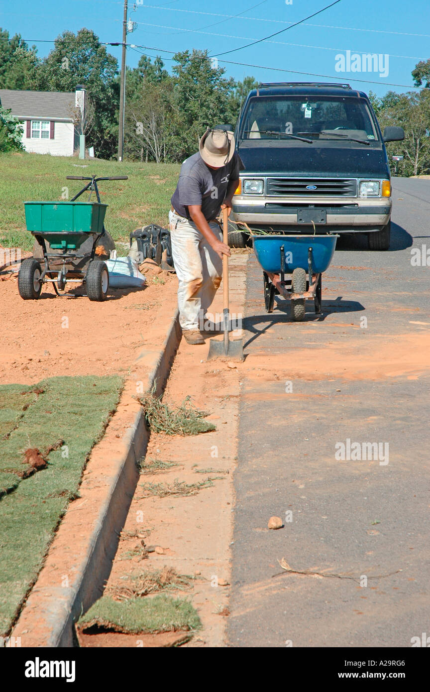 Cleaning after Seeding and mulching new home lawn construction for sale ...