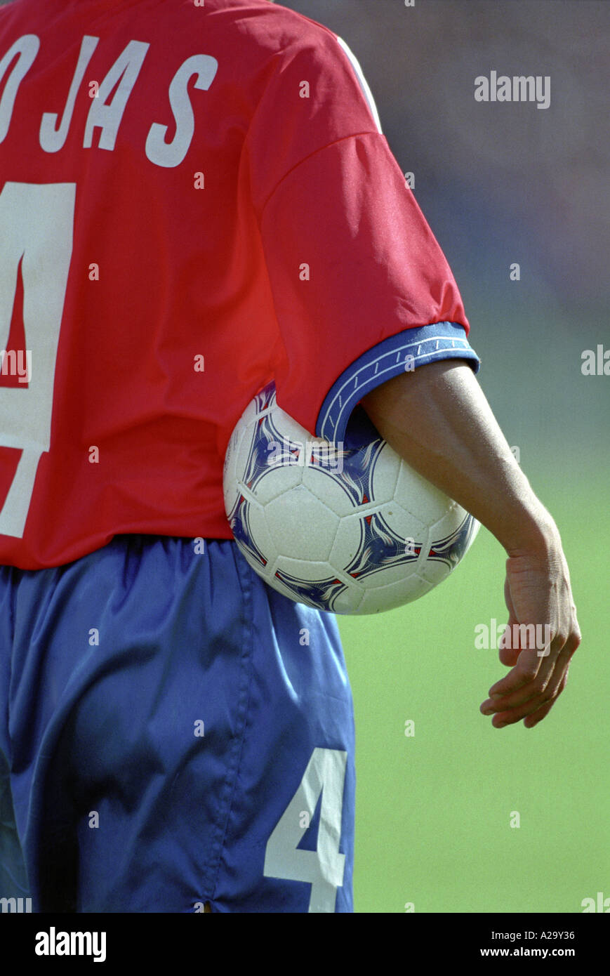 Man in football kit hi-res stock photography and images - Alamy