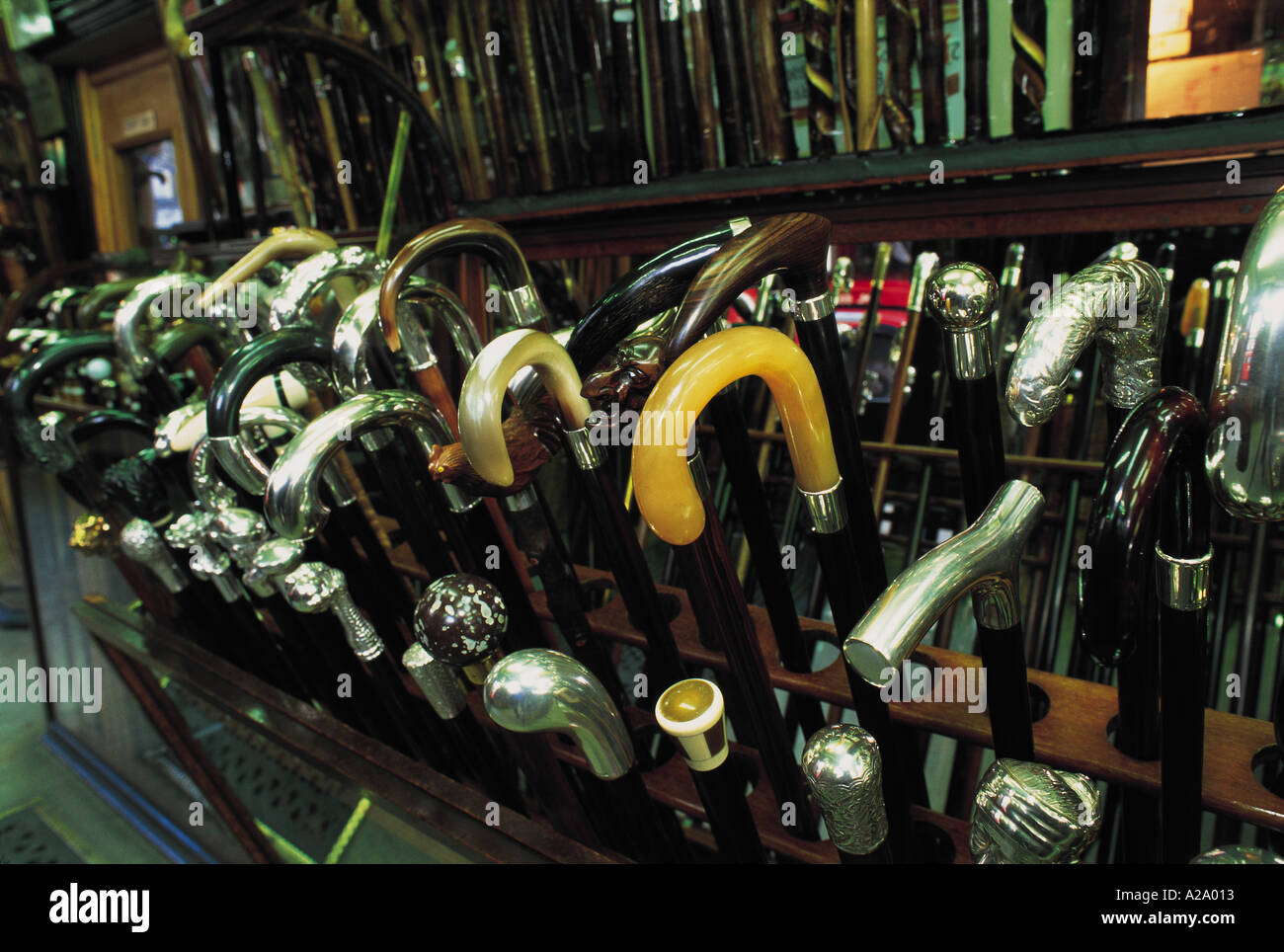 Smiths s hi-res stock photography and images - Alamy