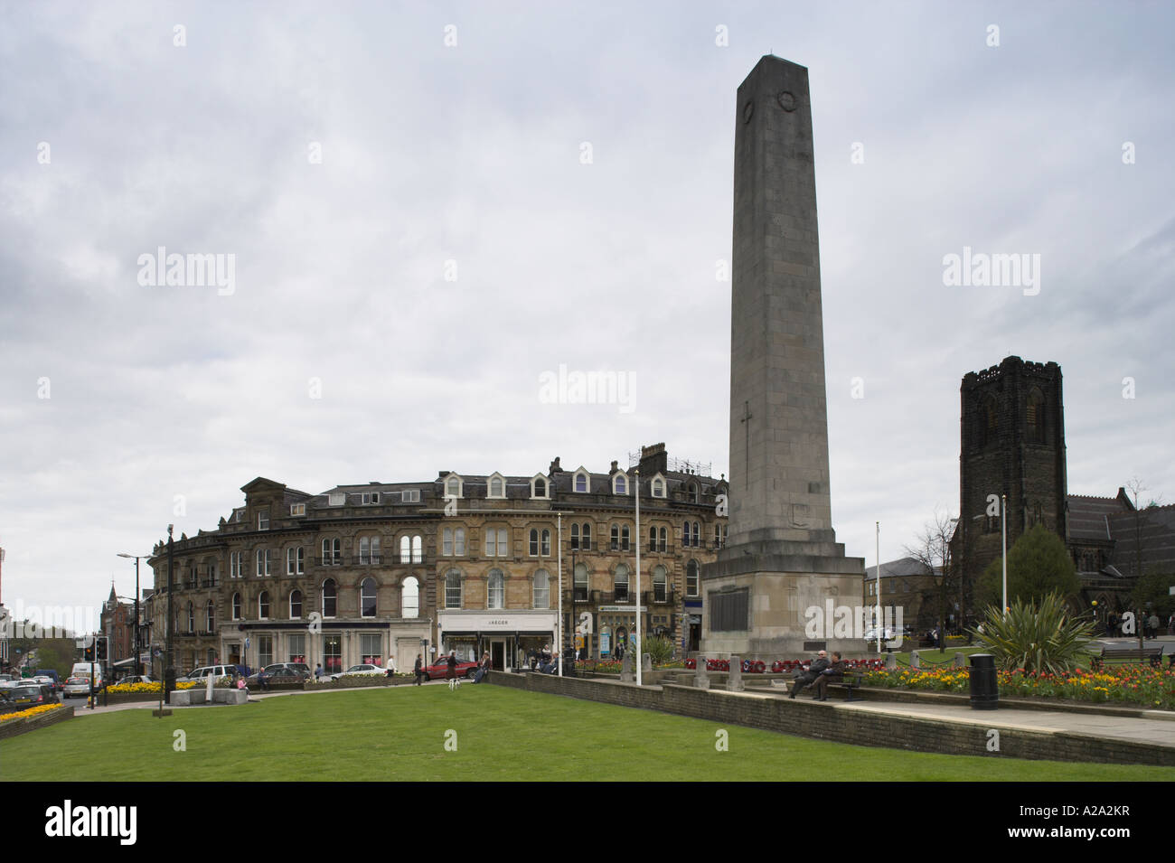 War Memorial. Harrogate Town Centre. Yorkshire Stock Photo - Alamy
