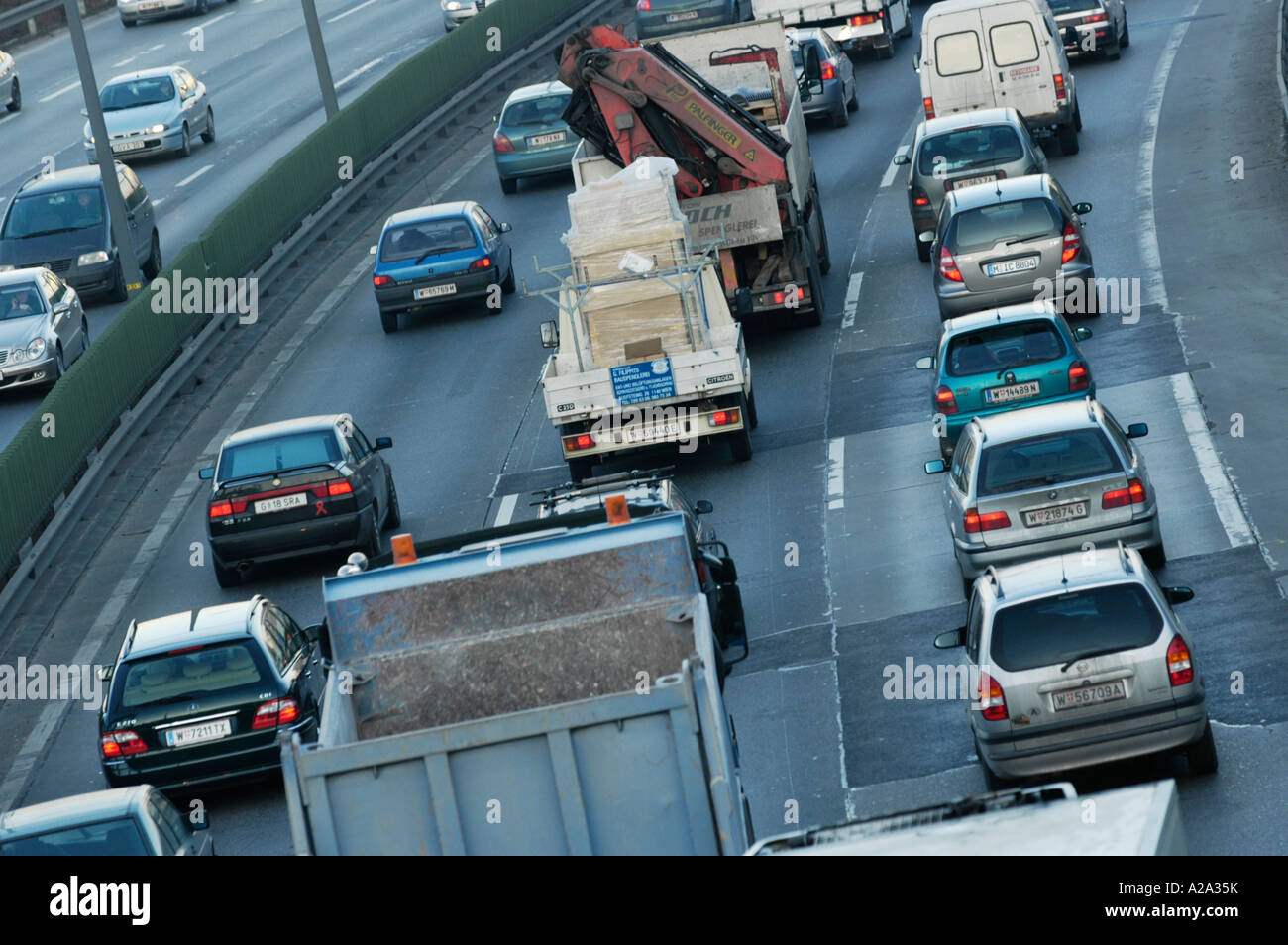 Dynamic traffic flow hi-res stock photography and images - Alamy
