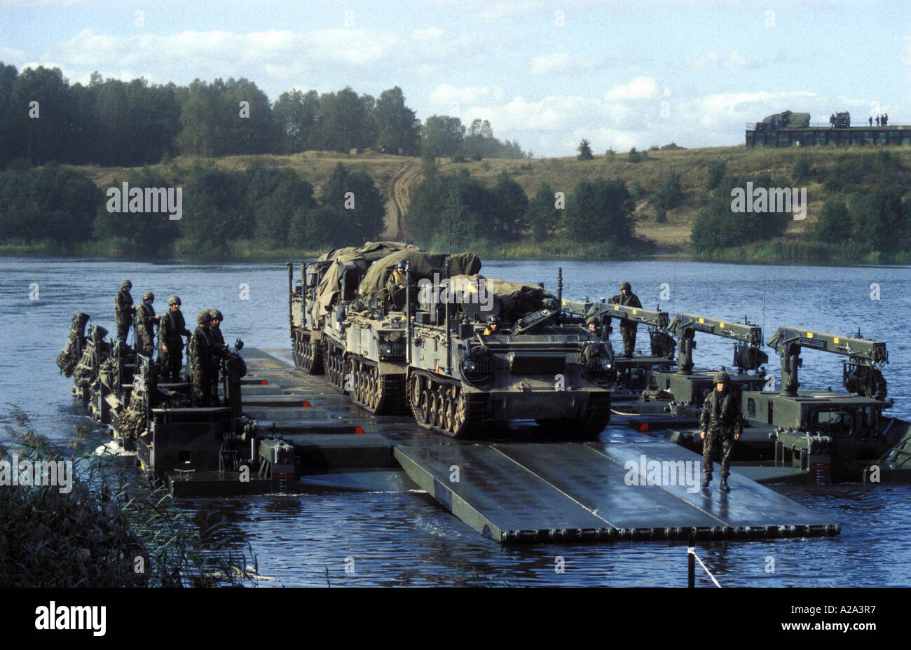 Ferries made up of four British army M3 Amphibious Rigs transporting ...