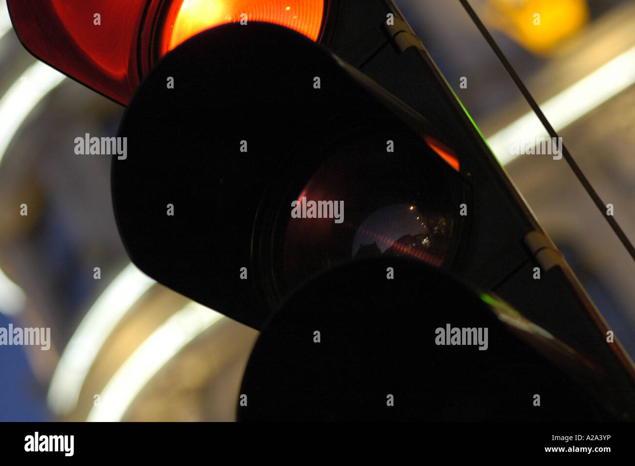 red traffic light Stock Photo - Alamy