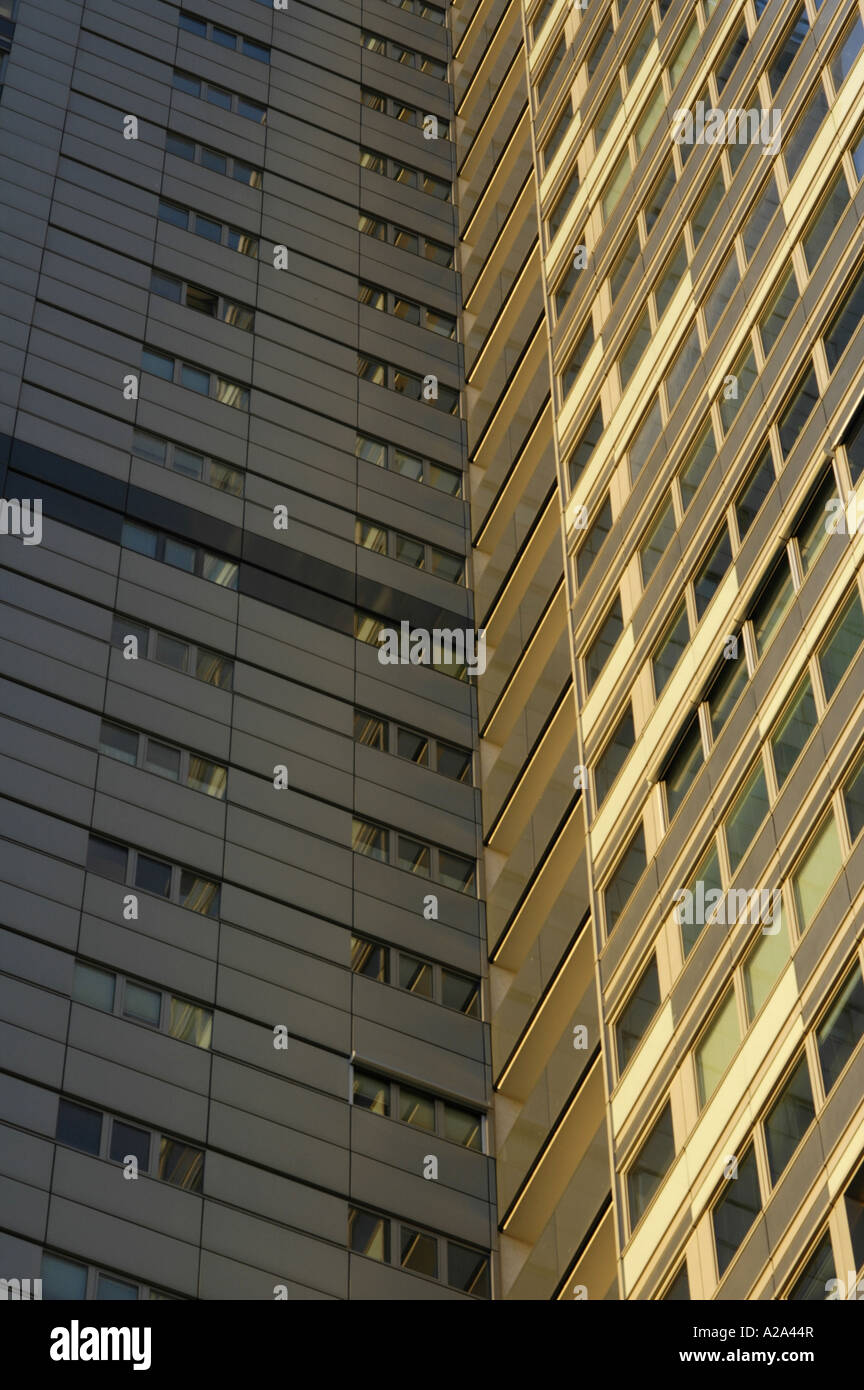 Vienna, Danube City, modern architecture, flat building Mischek Tower Stock Photo - Alamy