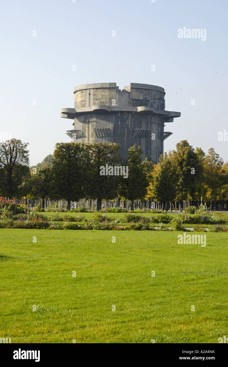Augarten, park, flaktower Stock Photo - Alamy