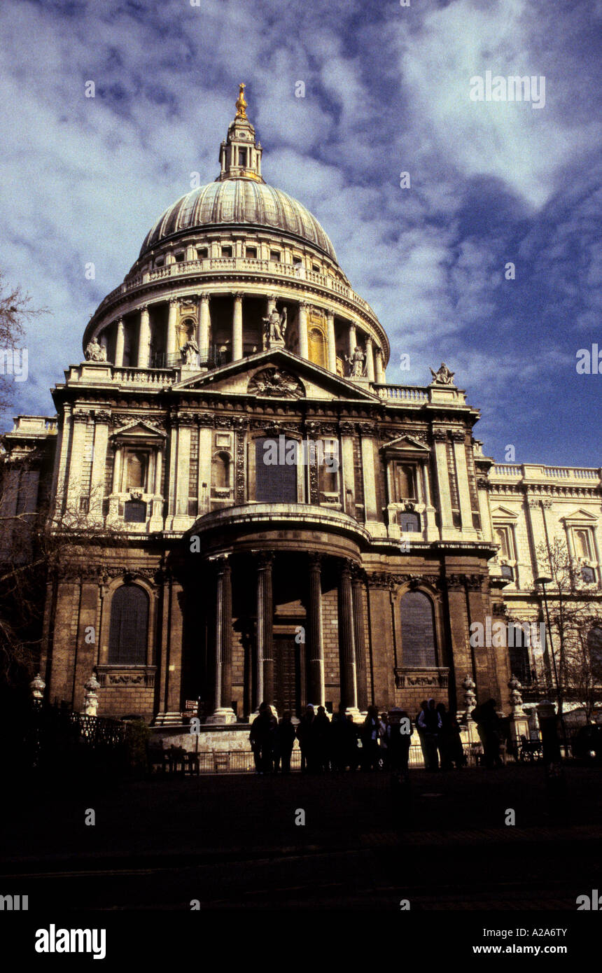 17th century london building hi-res stock photography and images - Alamy