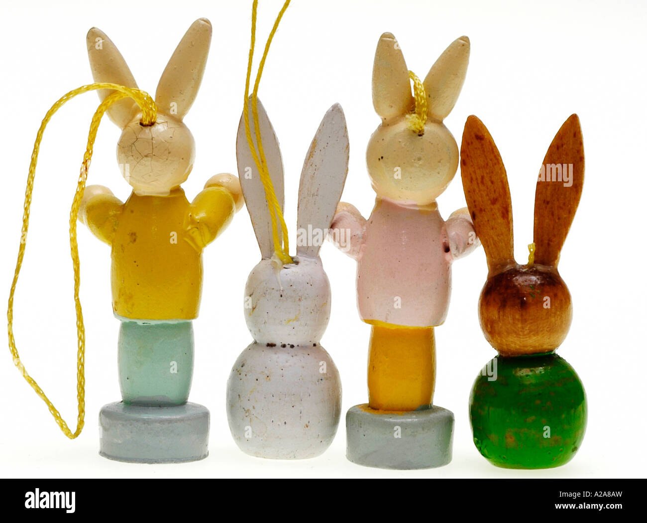 Rabbit wood carving Cut Out Stock Images & Pictures - Alamy