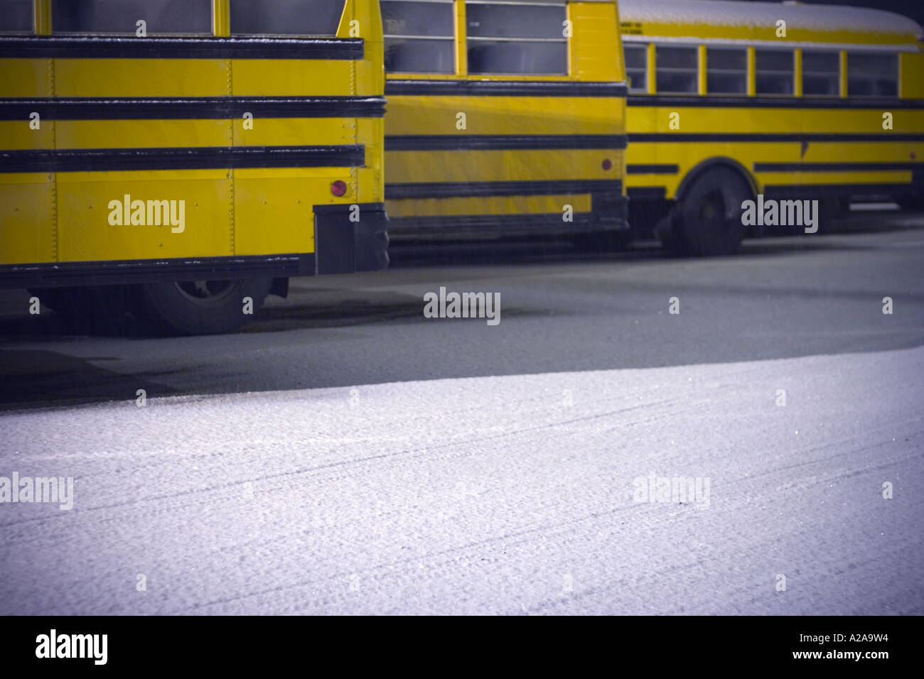 School buses canada hi-res stock photography and images - Alamy