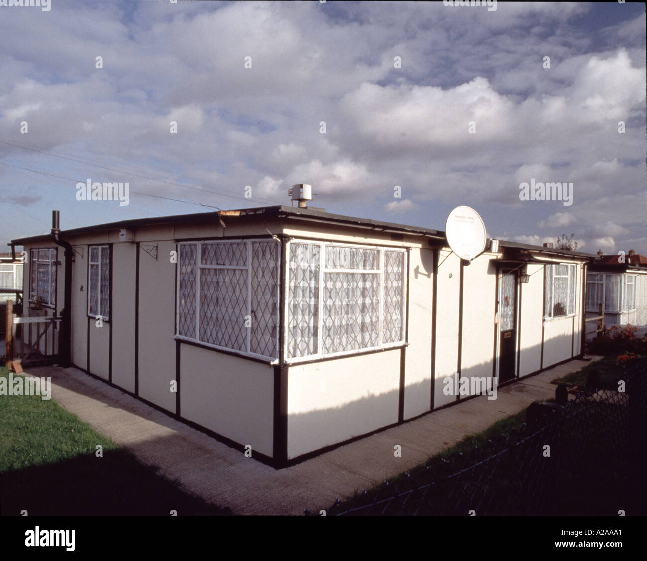 Prefab house 1950's High Resolution Stock Photography and Images - Alamy