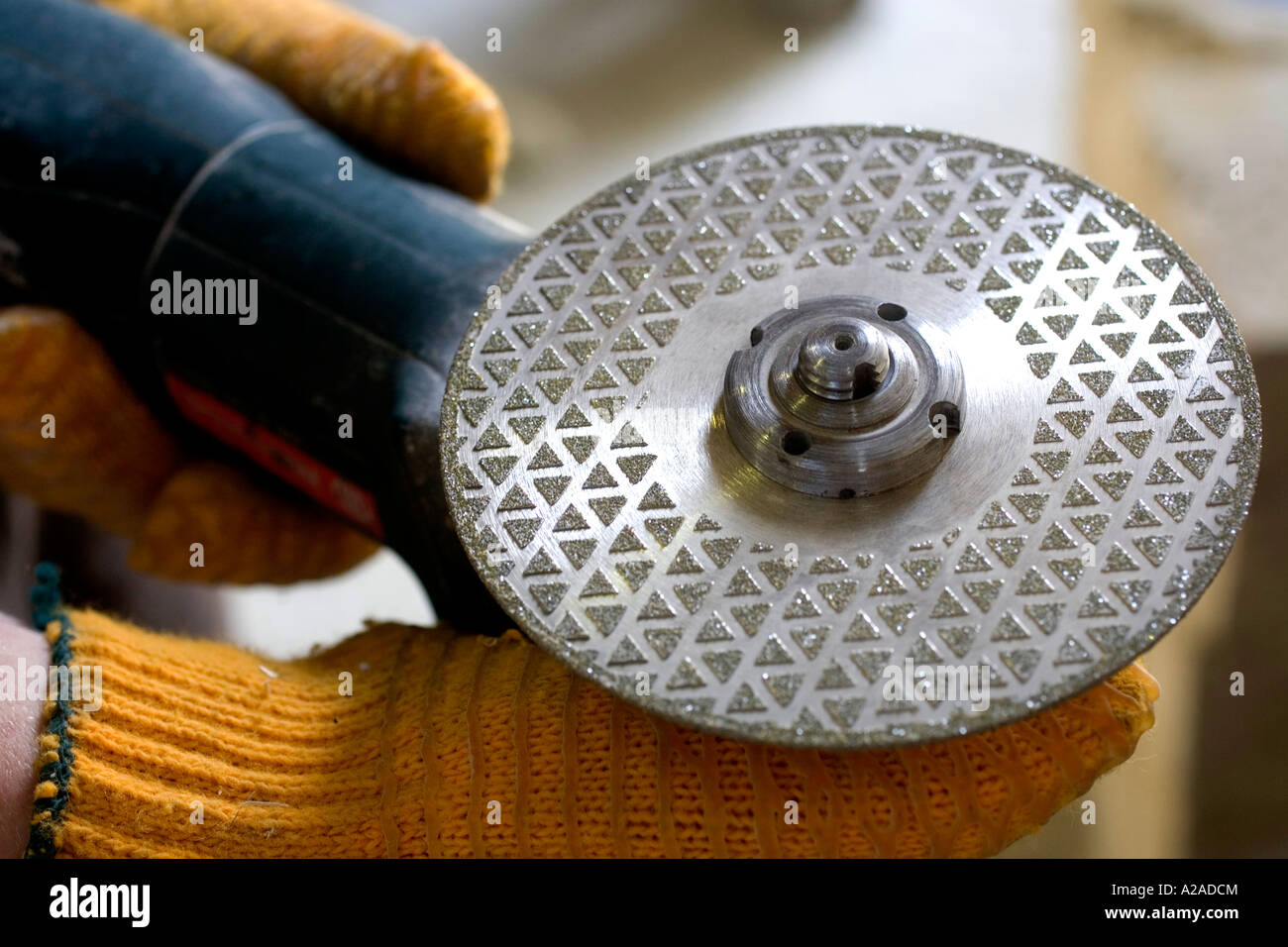 Cutting marble cutter hi-res stock photography and images - Alamy