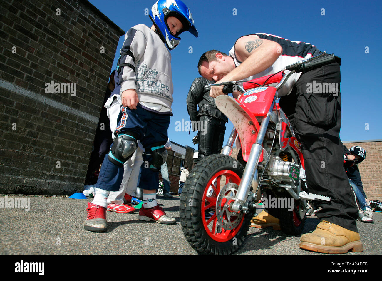 Mini motorcycles racing hi-res stock photography and images - Alamy