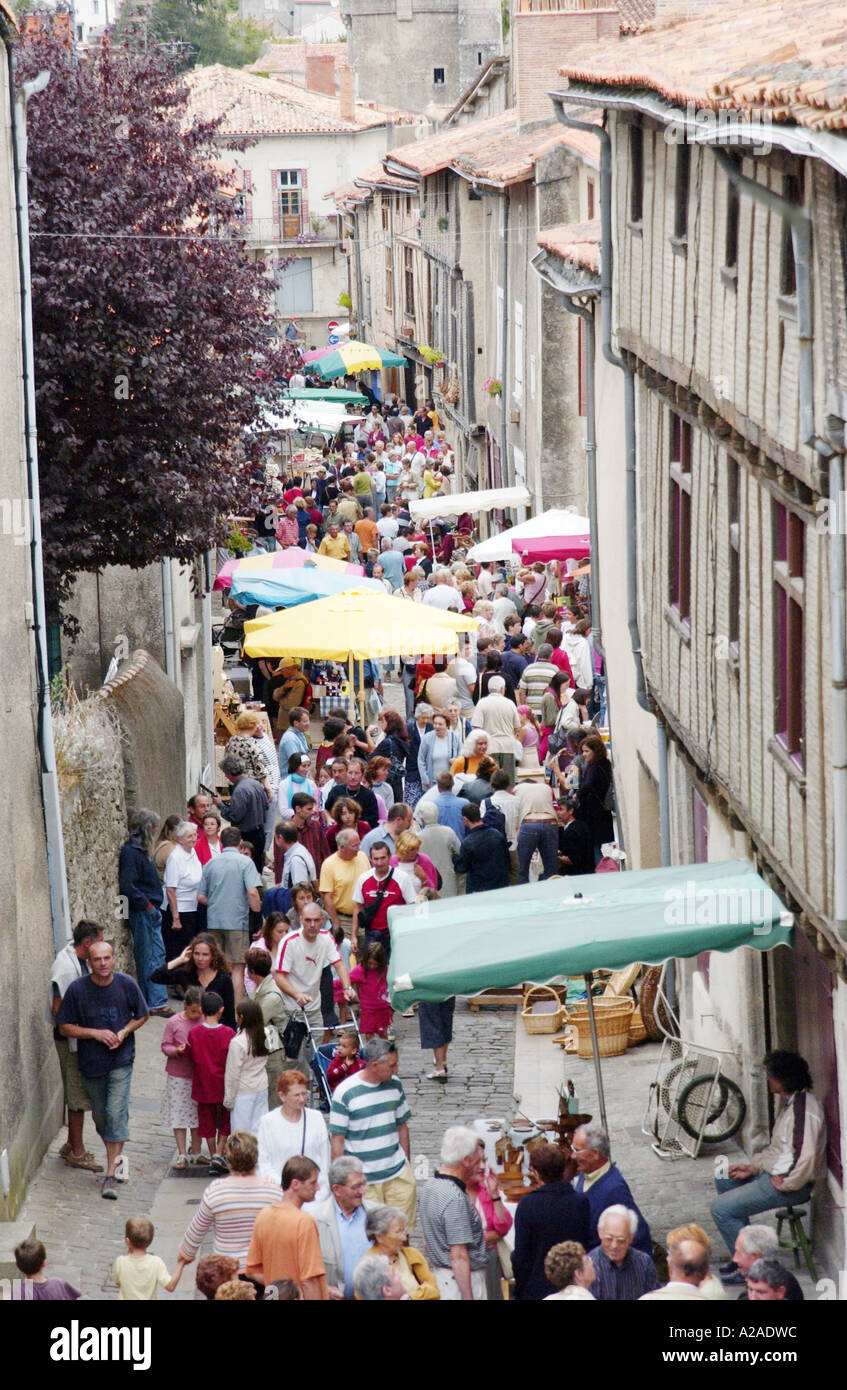 Historic parthenay france hi-res stock photography and images - Alamy