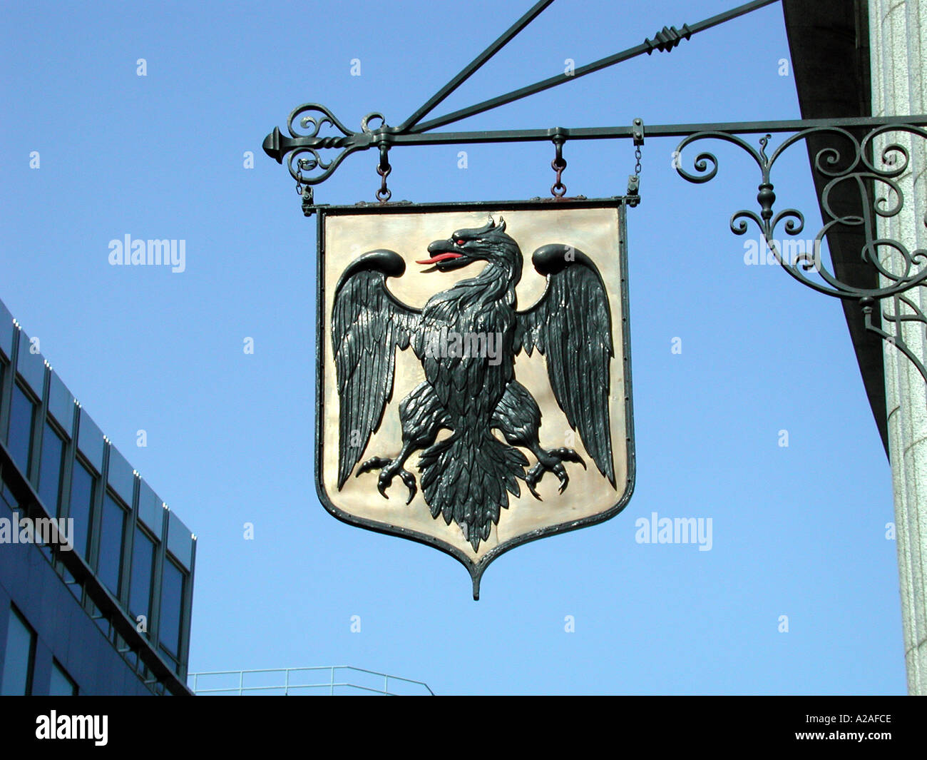 Barclays bank logo eagle hi-res stock photography and images - Alamy