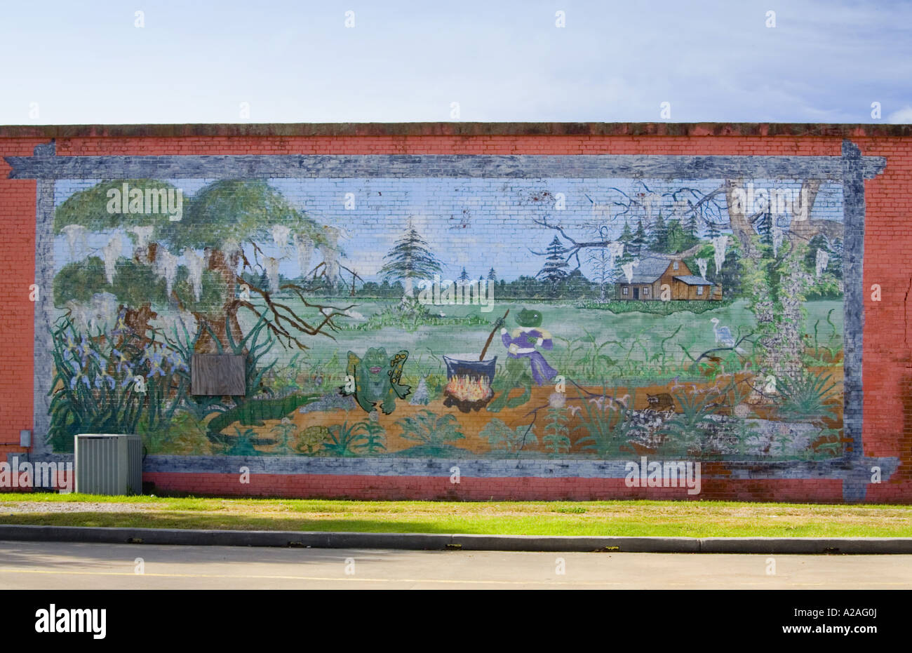 Frog mural hi-res stock photography and images - Alamy