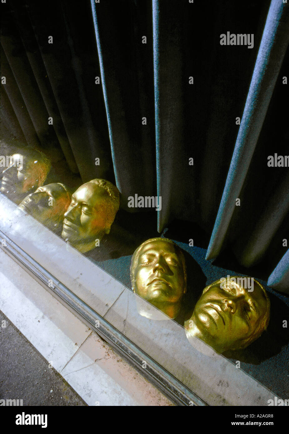 Paris window display Stock Photo - Alamy