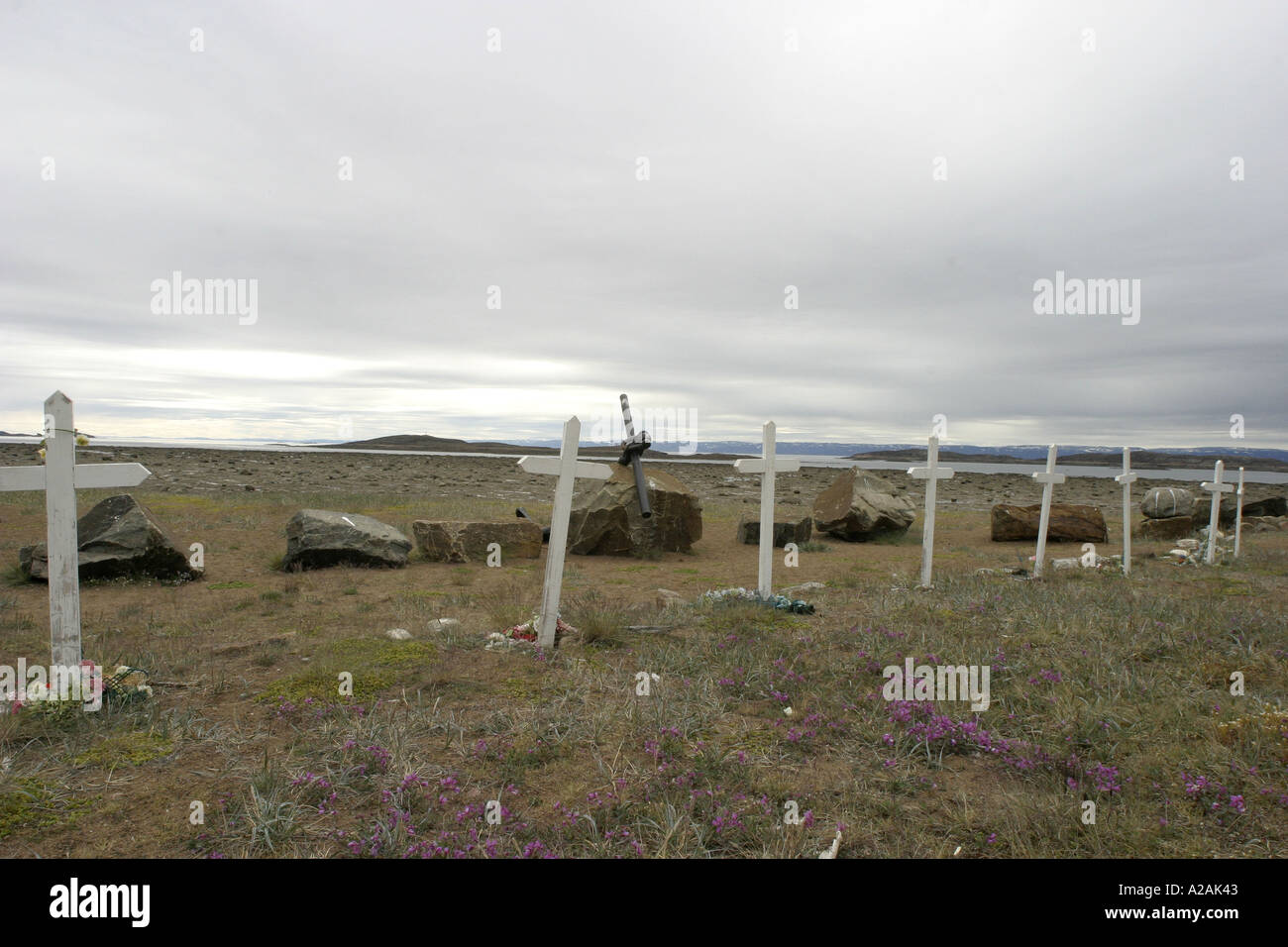 Inuit markers hi-res stock photography and images - Alamy