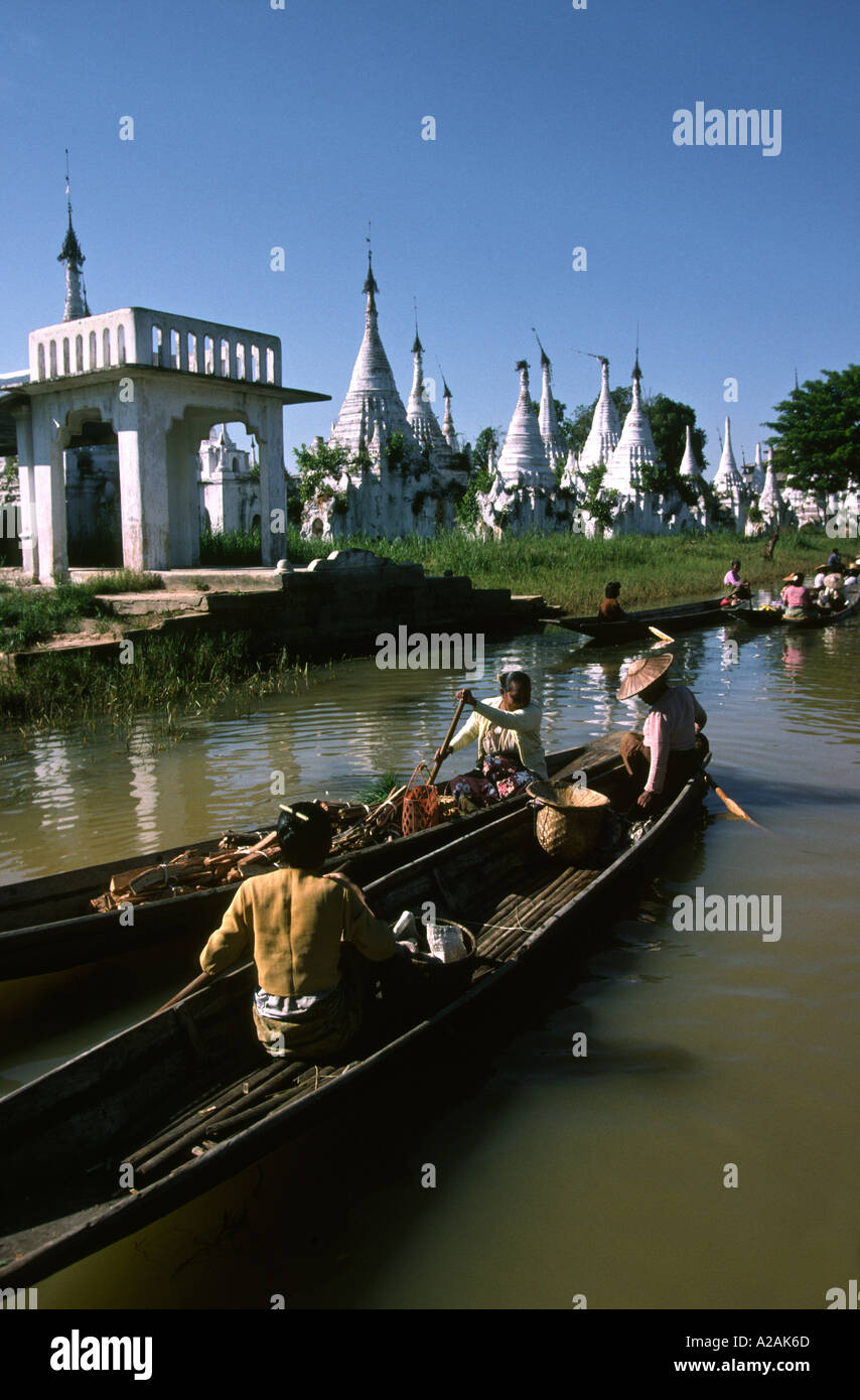 Myanmar Burma Inle Lake Ywama village floating market and Buddhist ...