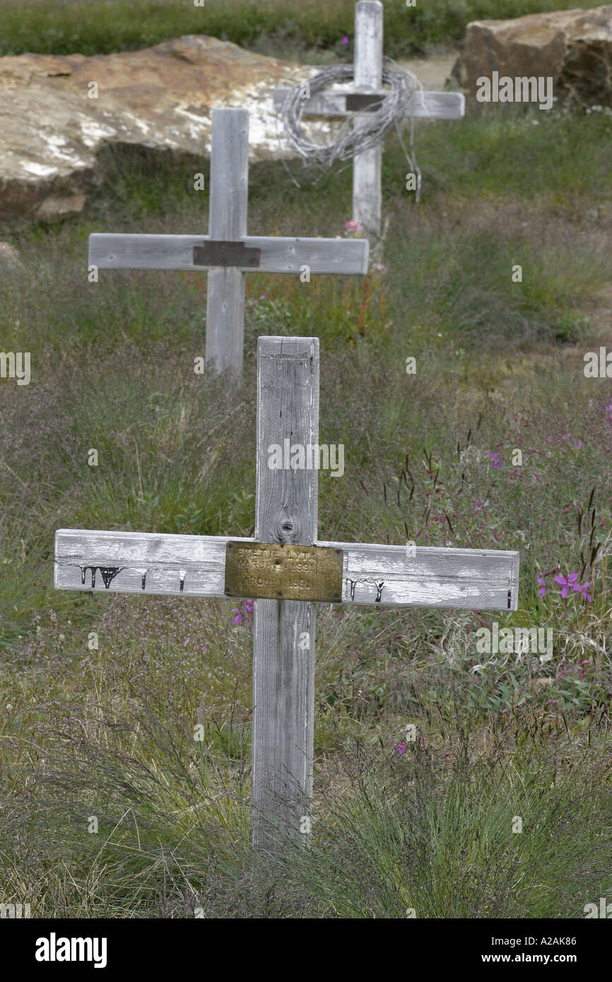 Cross in Cemetery in Iqaluit Nunavut Stock Photo - Alamy