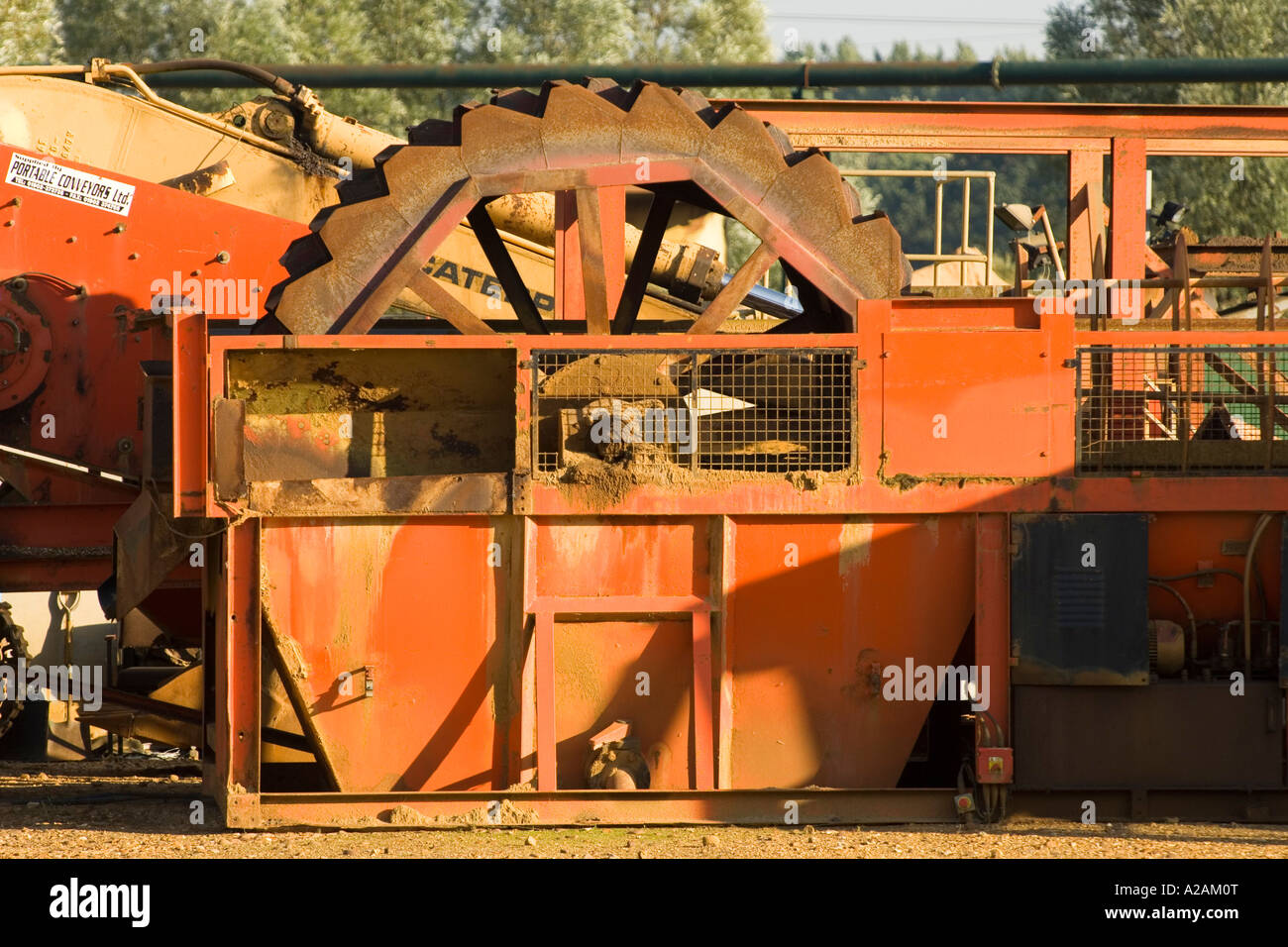 Disused quarry pit hi-res stock photography and images - Alamy