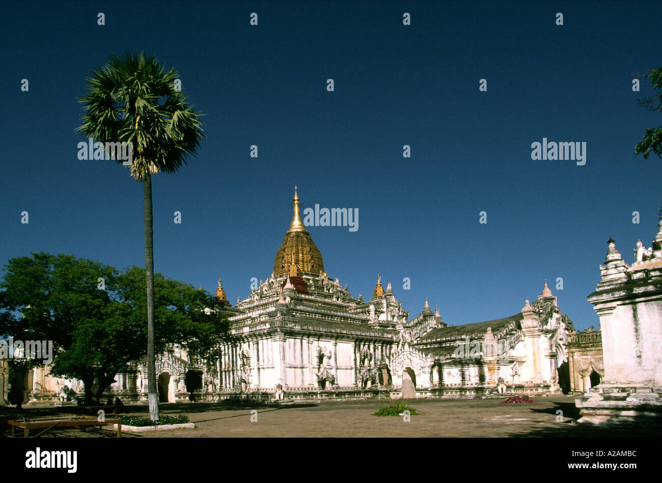 Myanmar Burma central Pagan Bagan Ananda Temple Stock Photo - Alamy