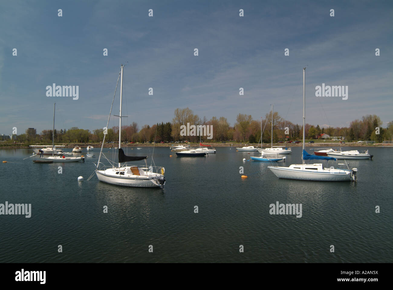 Harbor on waterside st hi-res stock photography and images - Alamy