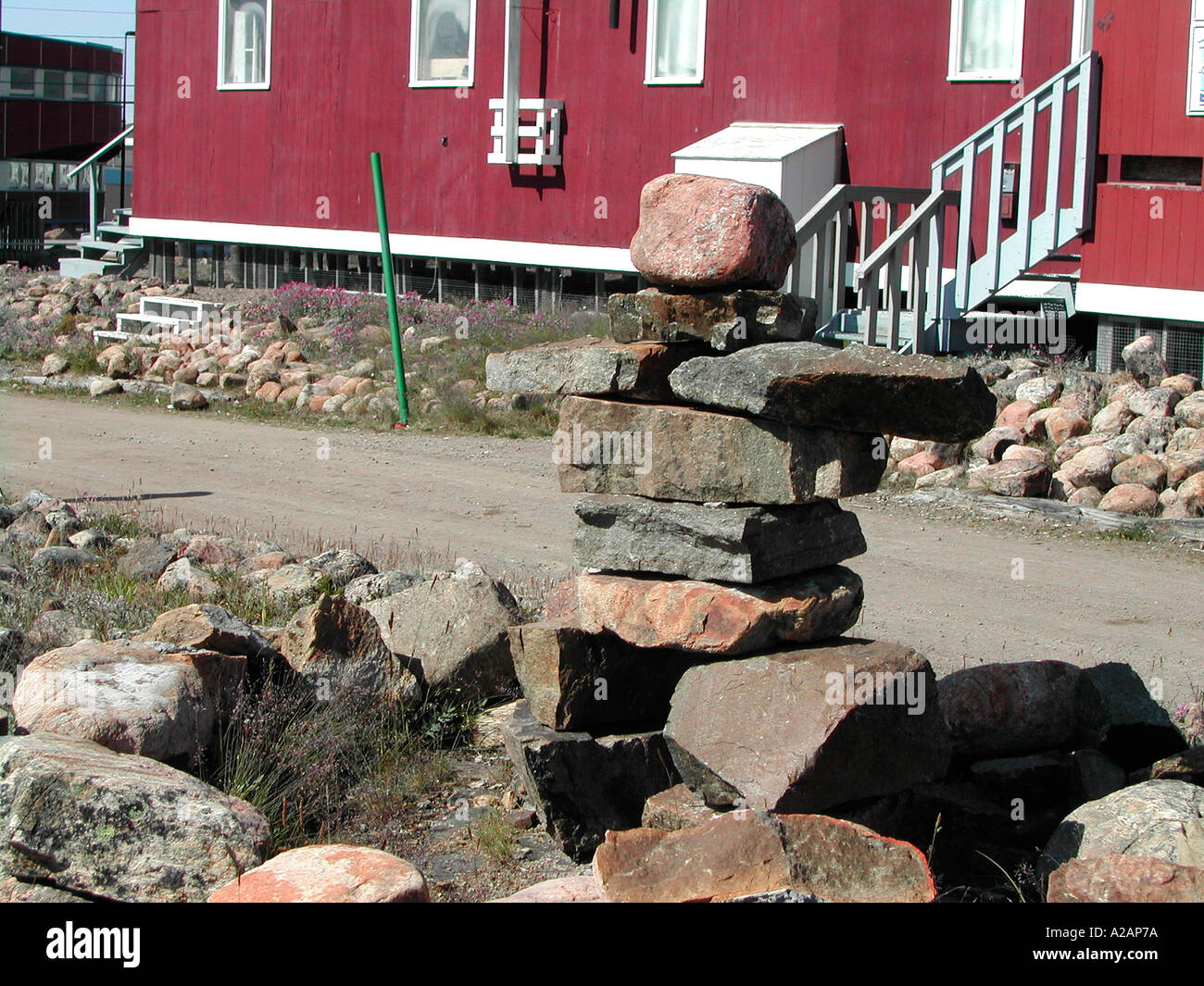 Inukshuk nunavut hi-res stock photography and images - Alamy