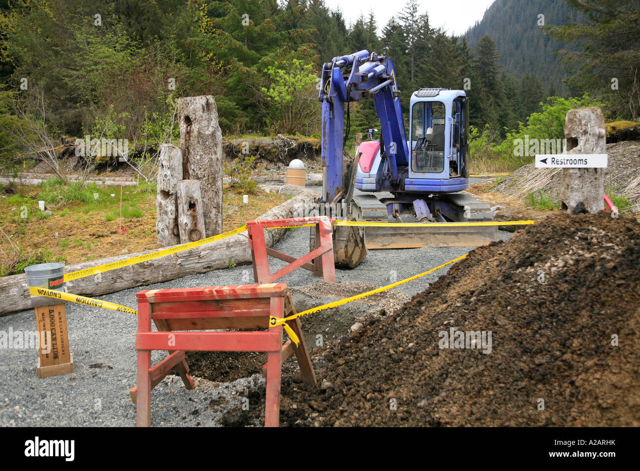 Safety work public footpath hi-res stock photography and images - Alamy
