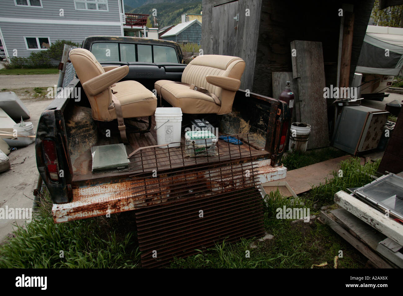 living room on tha back of pick-up truck Stock Photo - Alamy