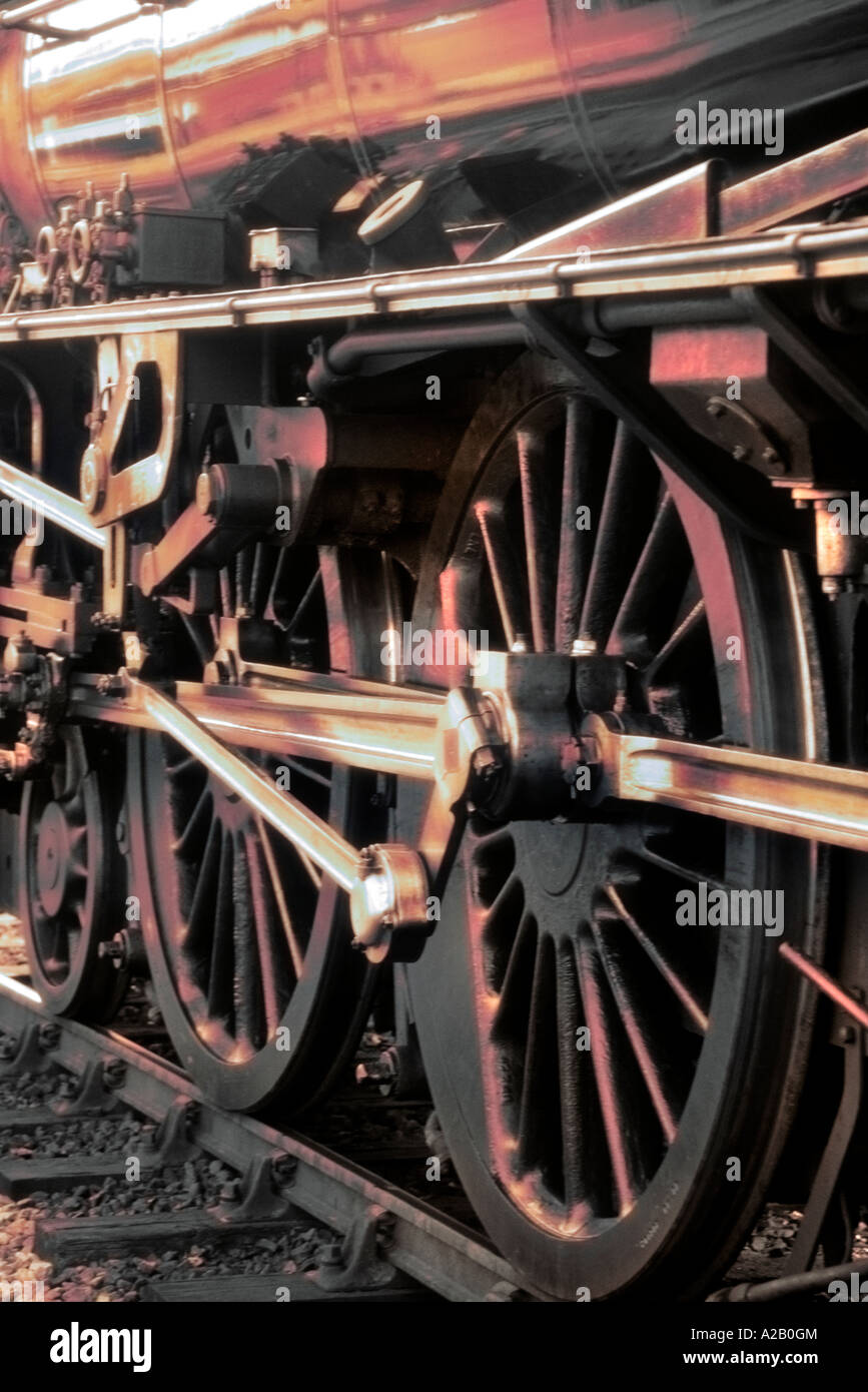 Steam wheels locomotive power train hi-res stock photography and images ...