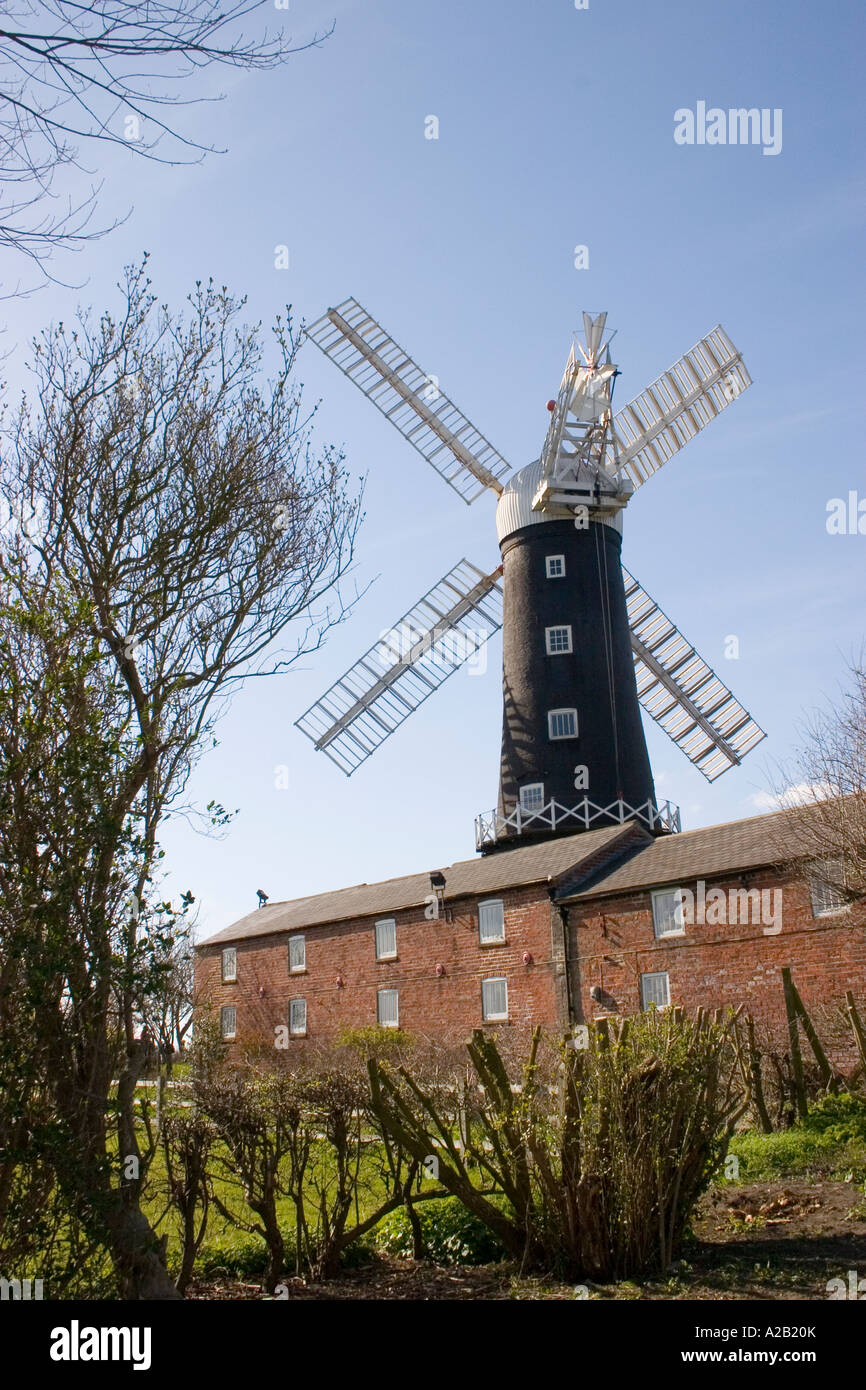 Skidby mill hull hi-res stock photography and images - Alamy